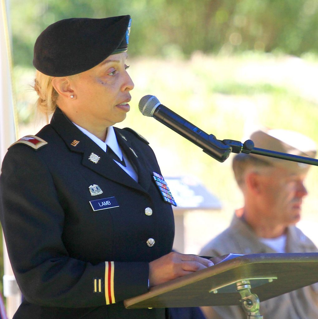 King City Young Farmers officially unveil revamped veterans memorial ...