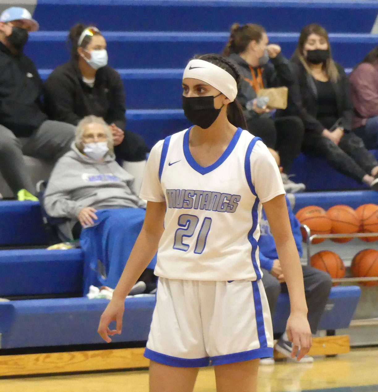 Girls Basketball | King City aims to spoil Greenfield’s perfect record ...