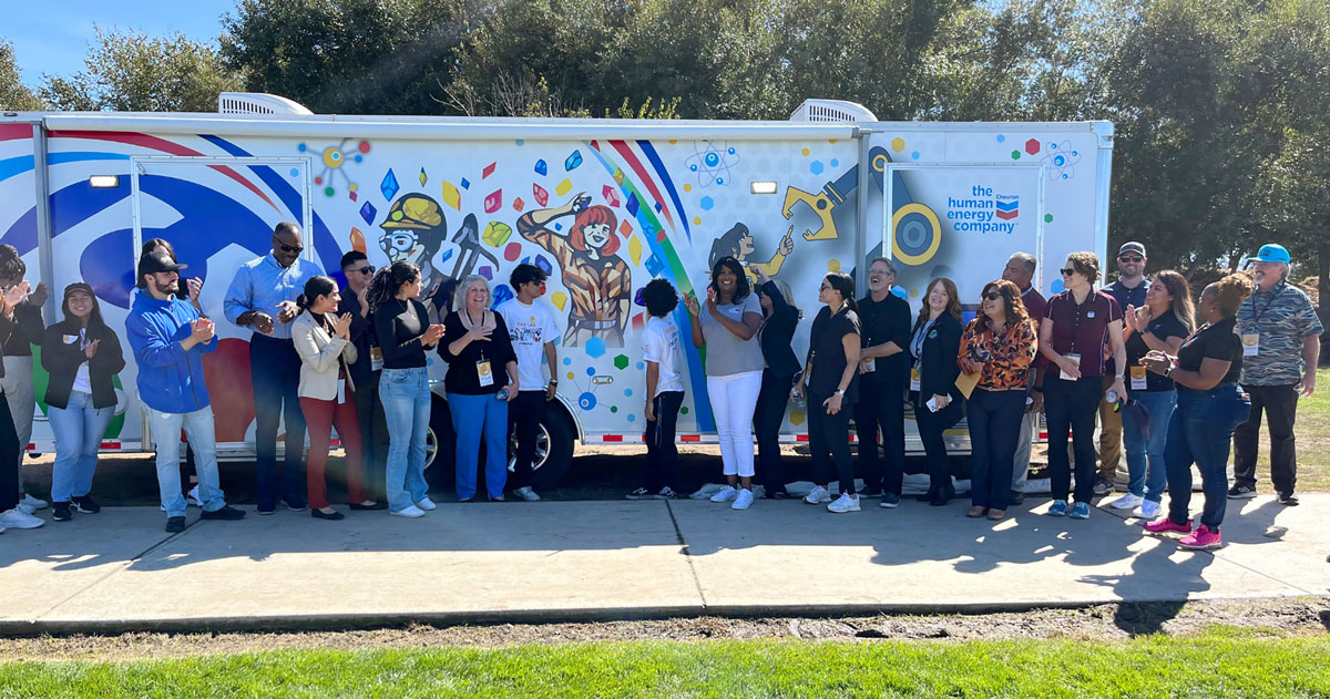 Central Coast Mobile Fab Lab makes debut in Salinas Valley | The King ...